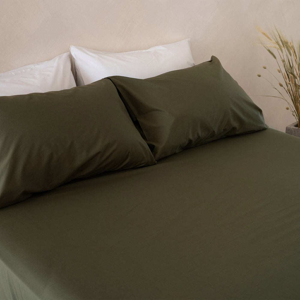 Crisp Olive Fitted Sheet | Luxury Organic Cotton Bed sheet | SOJAO Thailand